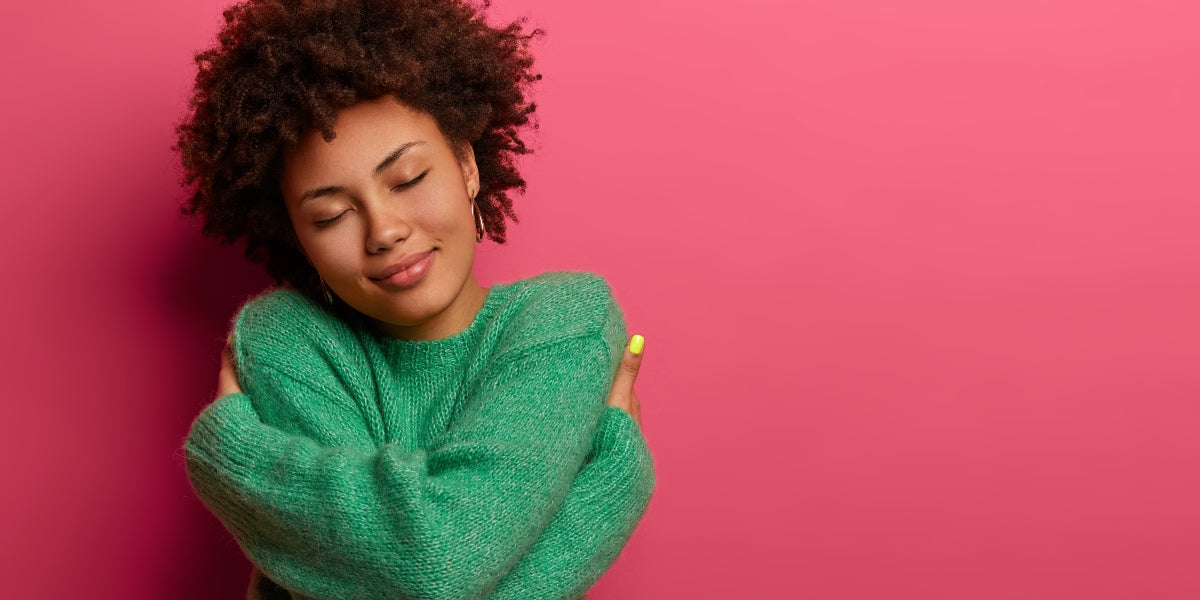 Red Light Therapy: The Secret to Longer, Thicker Hair – Opti-Glo